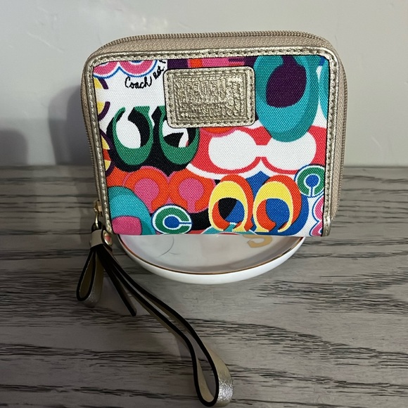 Coach | Bags | Nwt Coach Poppy Wallet | Poshmark